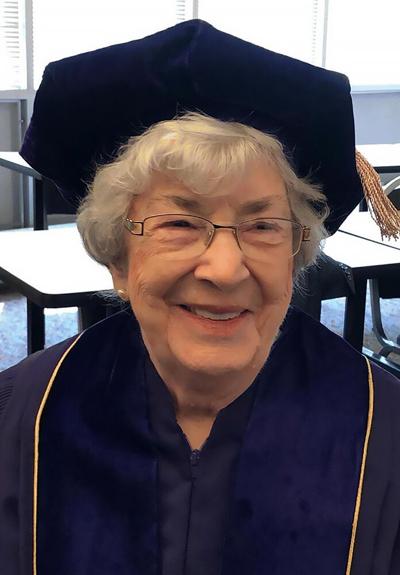 Janaan Manternach-Pfeifer | Obituaries Dubuque | telegraphherald.com