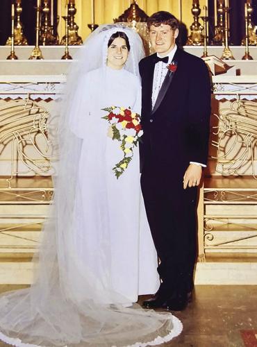 Love that Lasts: 'Constellation of love' surrounds Dubuque couple for ...