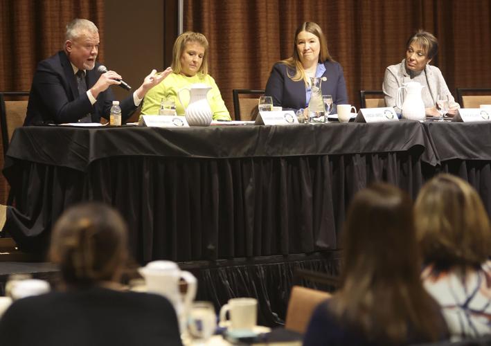 Photos: Dubuque Area Chamber of Commerce's Legislative Kickoff ...