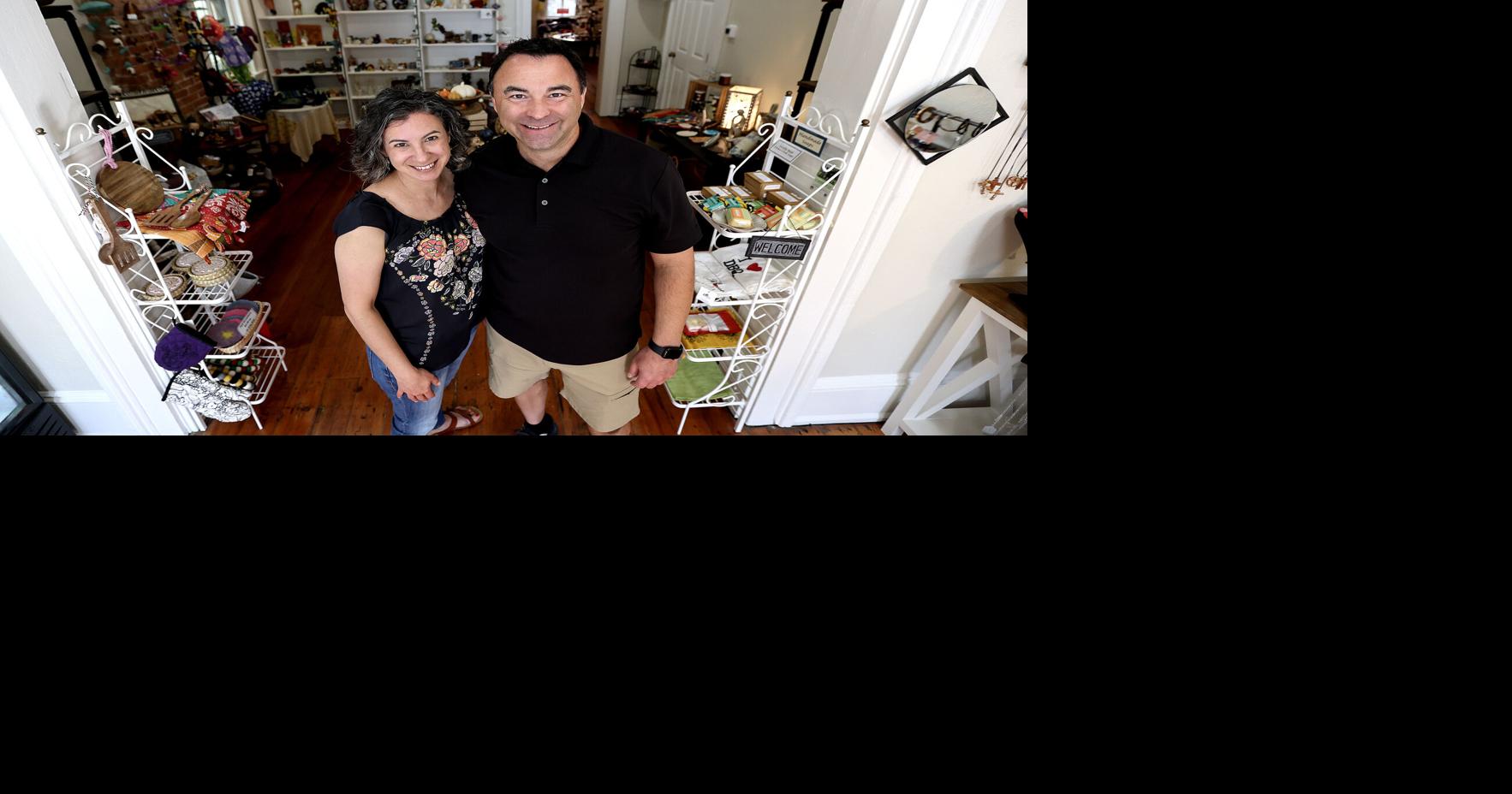 Biz Buzz: Dubuque gift shop under new ownership; area entrepreneur ...