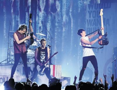 Rising band getting more than 5 seconds of summer | Features ...