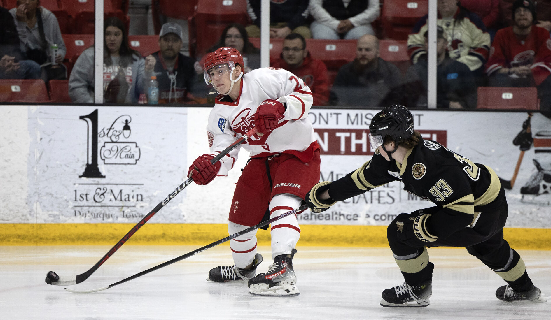 'Bekväm i Dubuque:' Swedish quartet grows comfortable playing for ...