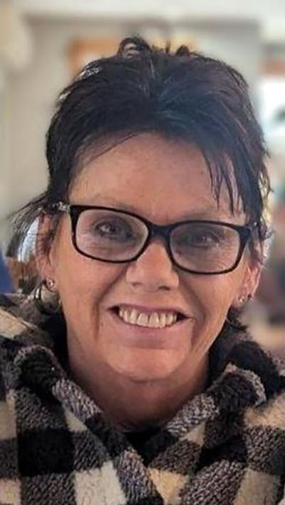 Lisa M. Kalmes | Obituaries Dubuque | telegraphherald.com