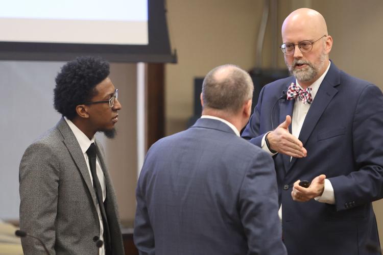 Jury convicts man of murder for fatal Dubuque shooting | Police ...