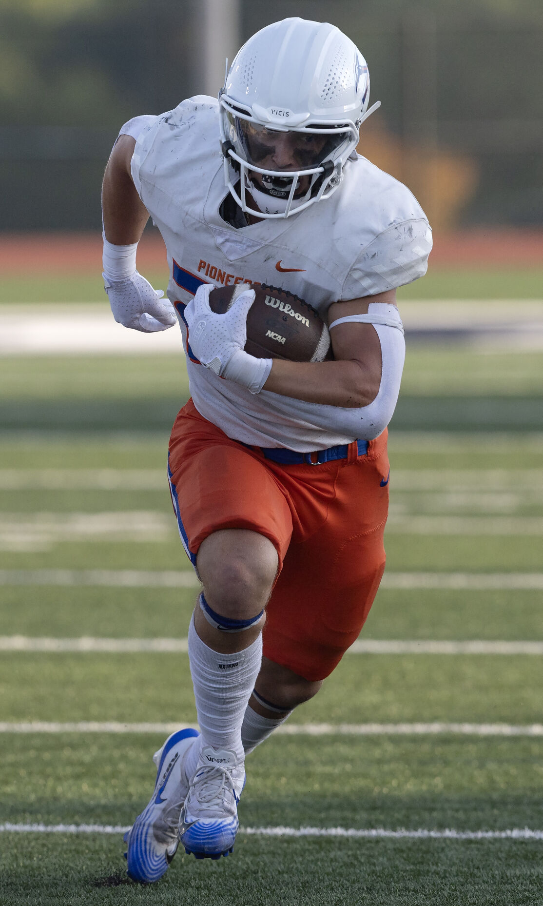 Local & area roundup: Bethel ousts UW-P in NCAA football playoffs ...