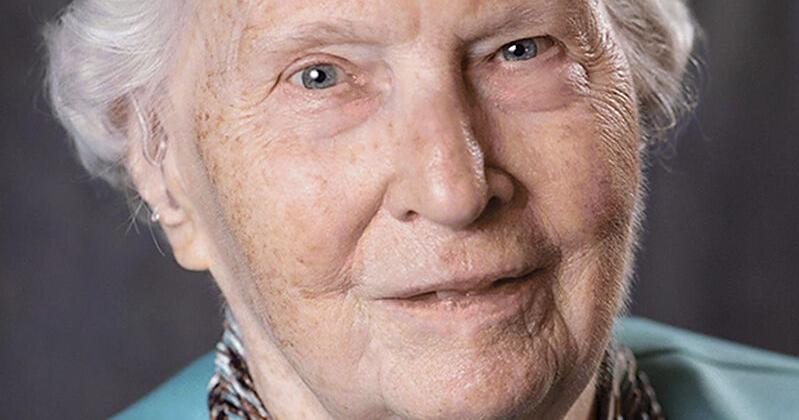 Edwardine Freking | Obituaries Dubuque | telegraphherald.com