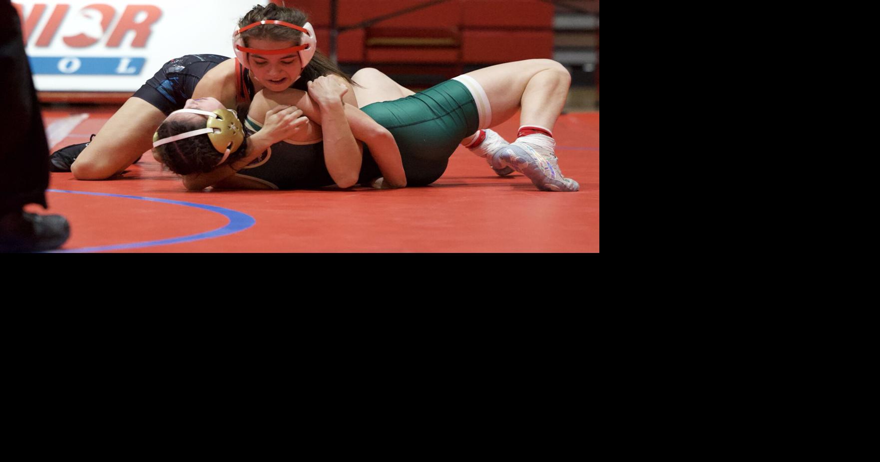 Girls prep wrestling: Senior holds off Hempstead for intracity win ...