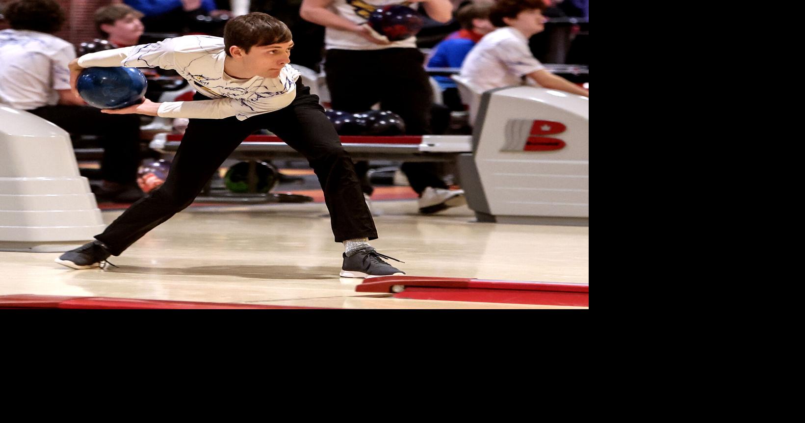 Wahlert vs. Senior bowling | | telegraphherald.com
