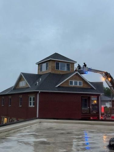 Lightning strike sparks Dubuque house fire | Tri-state News ...