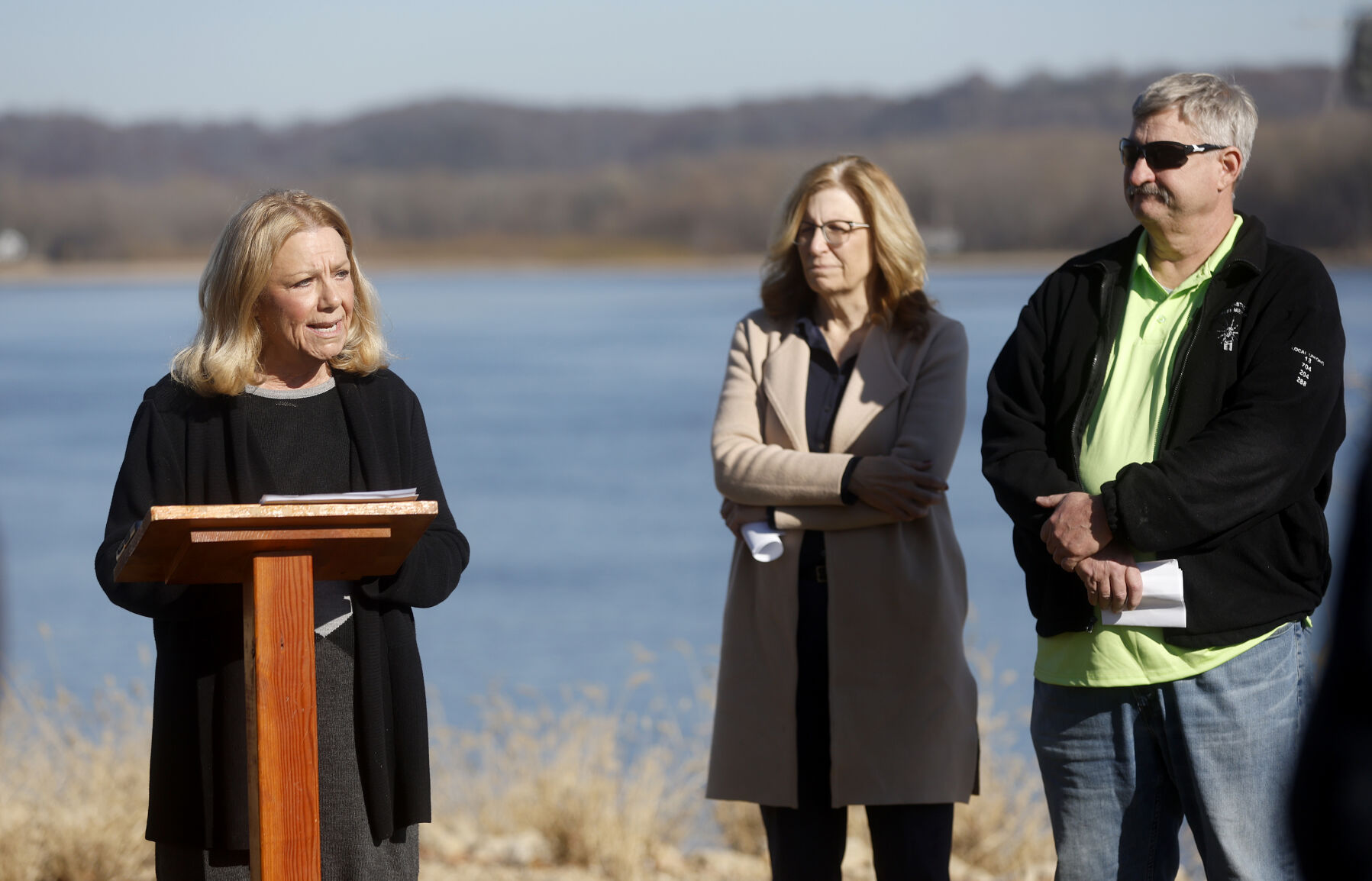 Iowa Democrats tout Biden's infrastructure investments at Dubuque event ...