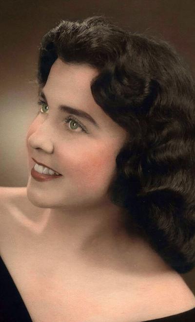 Sharon Mueller | Obituaries Dubuque | telegraphherald.com