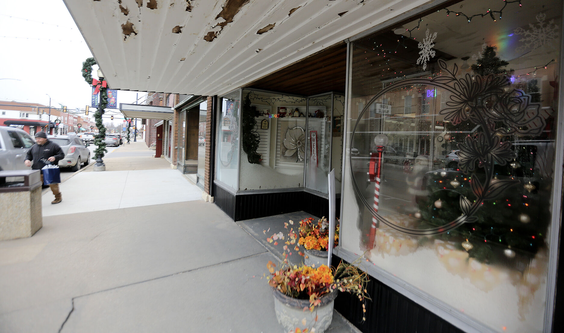 Biz Buzz Monday: New thrift store opens in Manchester | Tri-state News ...