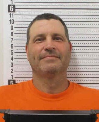 Authorities: Delaware County man points shotgun in woman's face ...