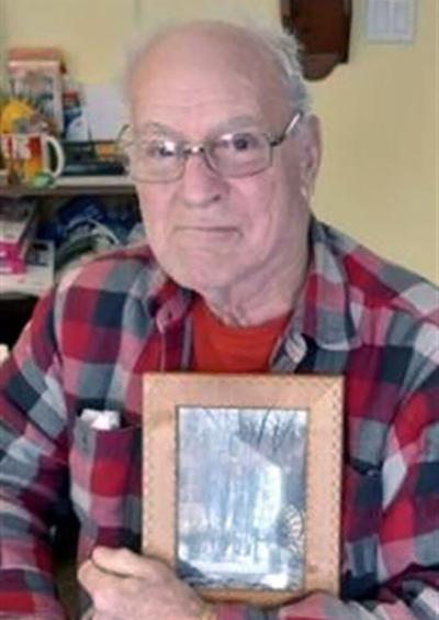 Carl D. Blindert | Obituaries Dubuque | telegraphherald.com