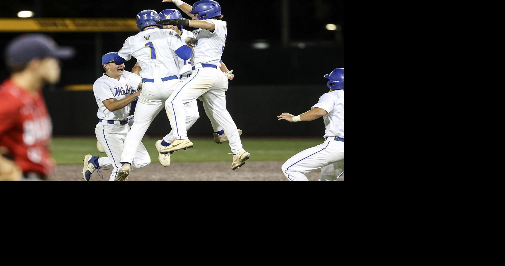 Prep baseball: Wahlert surges past Ballard in state quarterfinals ...