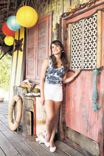 Disney's 'Teen Beach Movie' starlets love the retro fashion | Features ...