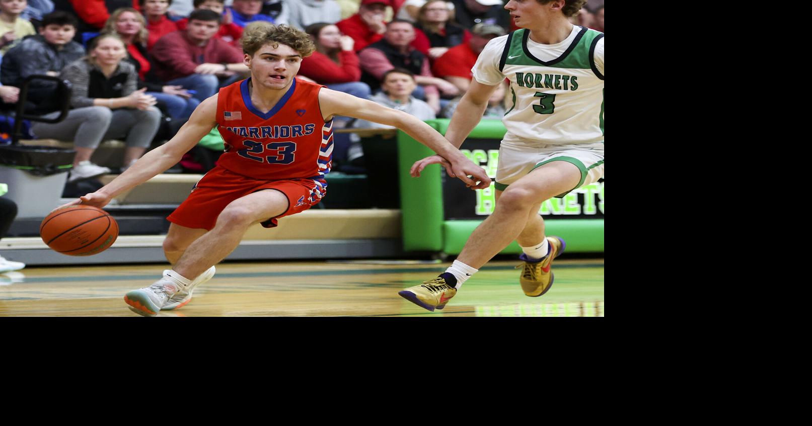 East Dbq vs. Scales Mound boys basketball | | telegraphherald.com