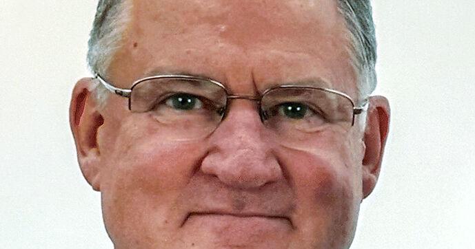 Robert W. Graff | Obituaries Dubuque | telegraphherald.com