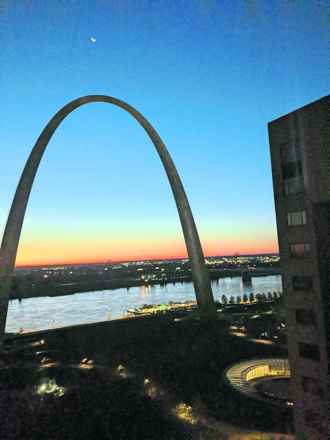 Bipartisan proposal would expand Gateway Arch National Park into ...
