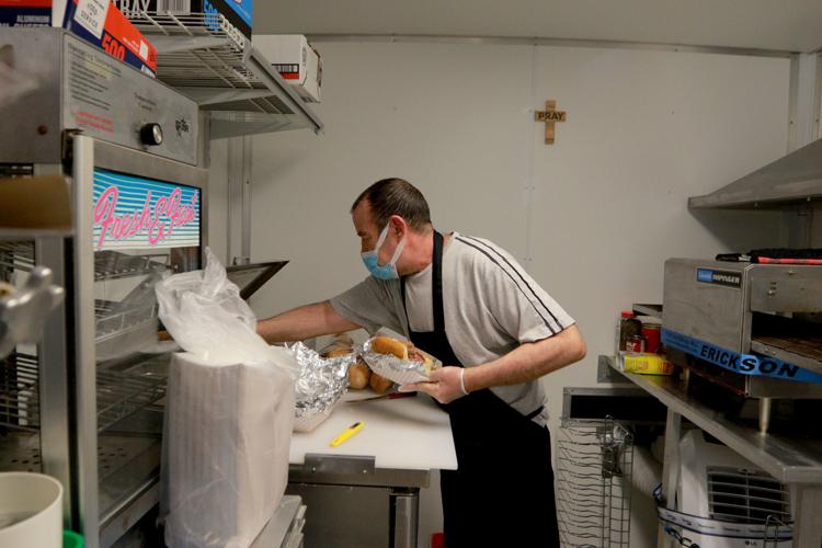 Dubuque Rescue Mission rolls out new food truck, free meal program ...