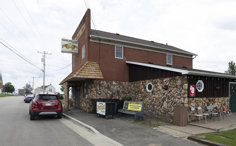 Biz Buzz Monday: Employee becomes owner of longtime SW Wisconsin bar ...