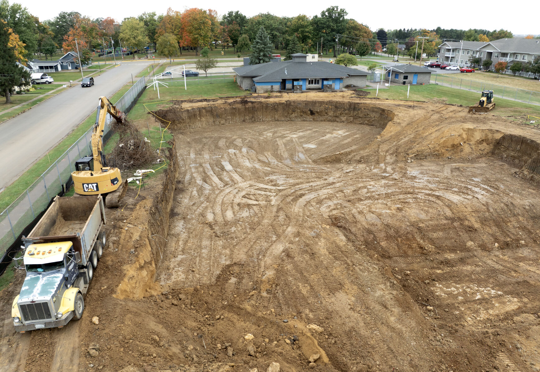 Platteville pool on pace for July opening; fundraiser offers ...