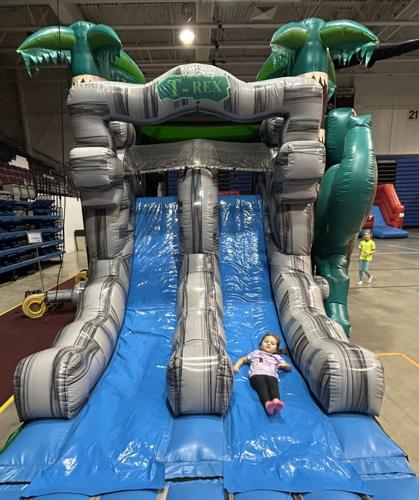 'Faces light up' at Five Flags' Winter Bounce event | Tri-state News | telegraphherald.com