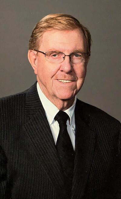 John D. Tracey | Obituaries Dubuque | telegraphherald.com