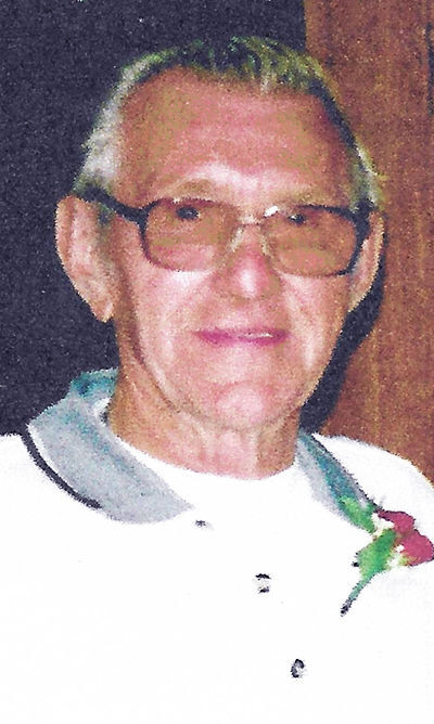 Russell E. Thompson | Obituaries Dubuque | telegraphherald.com