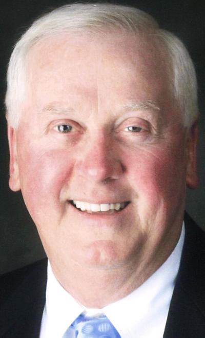 Russell R. Kuennen | Obituaries Dubuque | telegraphherald.com