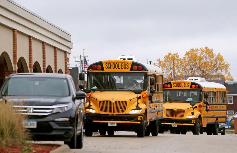 Dubuque school district adds busing loops to navigate transportation ...