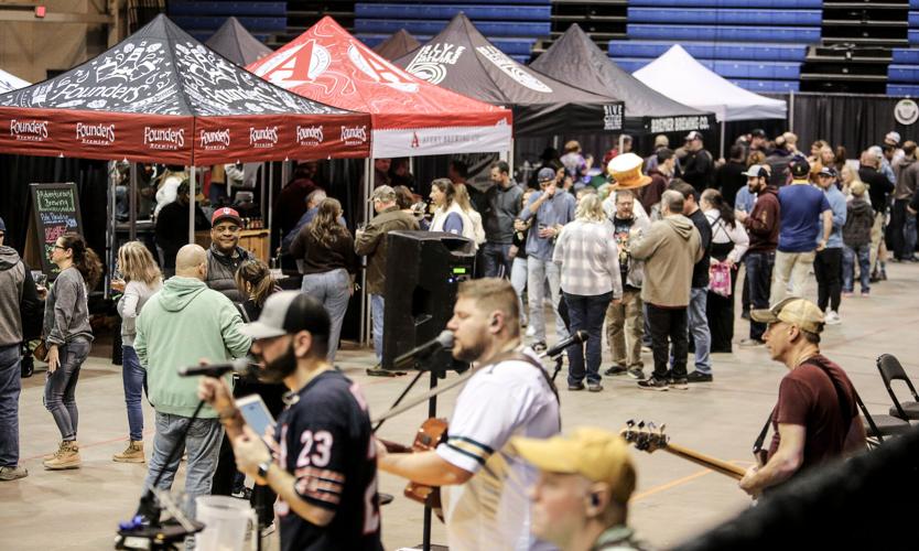 Brews for a cause: Dubuque event draws vendors, thirsty crowd | Tri ...