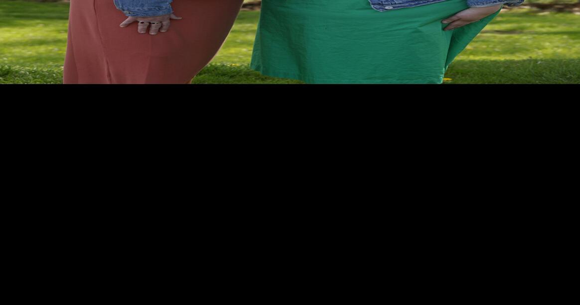 Travel gals: House of Travel owner Mary Jo Klinkhammer passes the reins ...