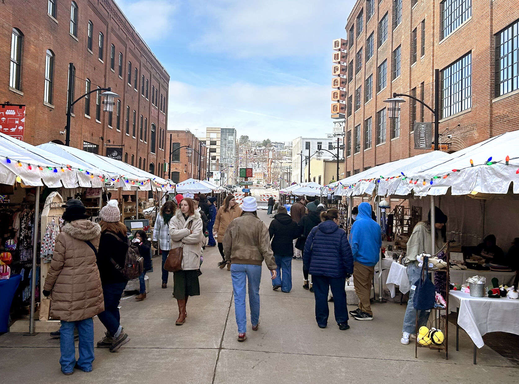 Vendors, shoppers bask in holiday spirit at Dubuque's Merry Millwork ...