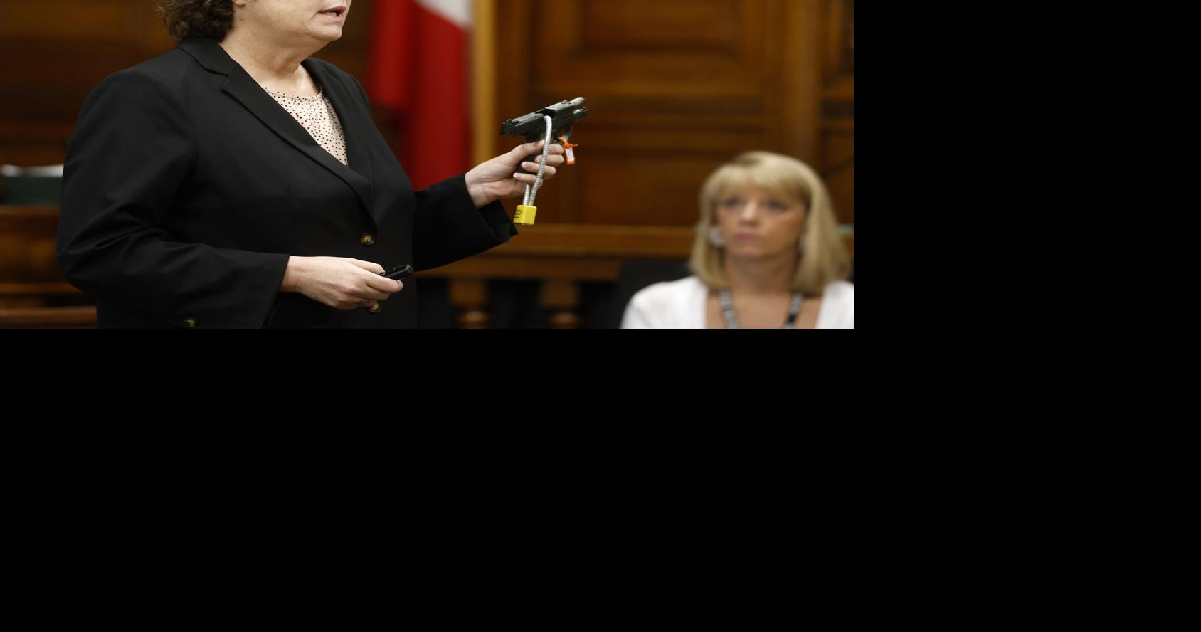 Jury still considering verdict in Delaware County woman's murder trial ...