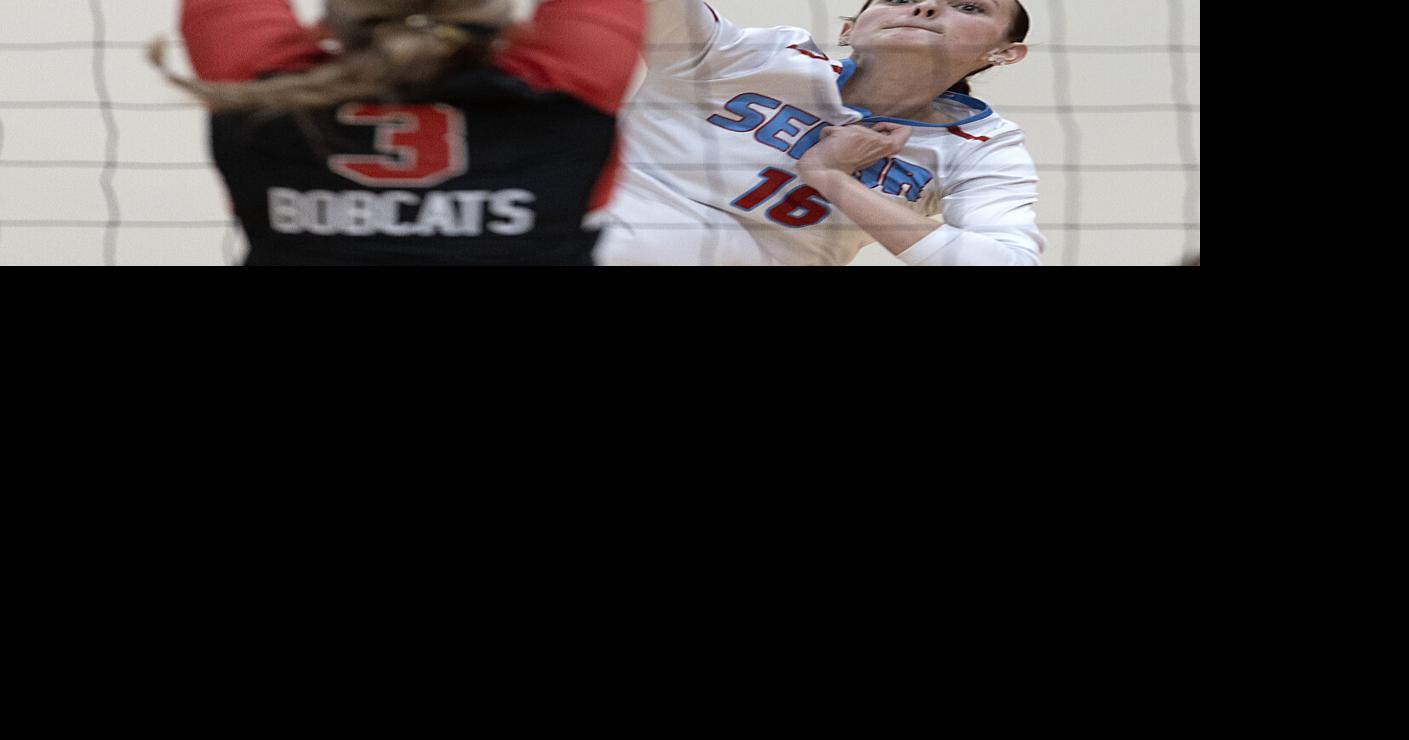 Prep volleyball: Senior rallies for five-set win over Western Dubuque ...