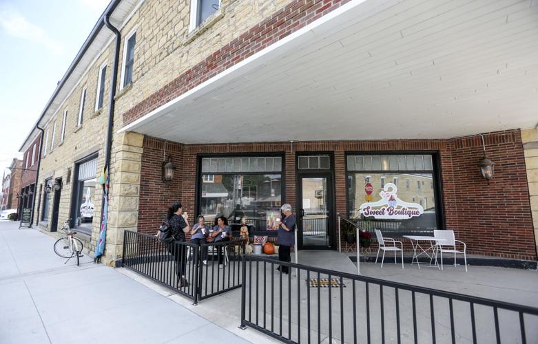 Biz Buzz Consignment Store Opens In Mall New Chiropractic Office In