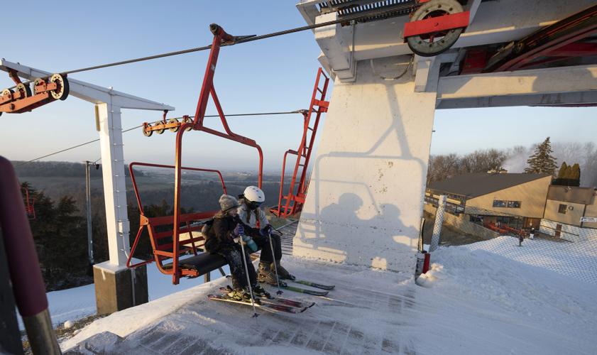 Dubuque-area ski resort celebrating 50 seasons of family, fun ...