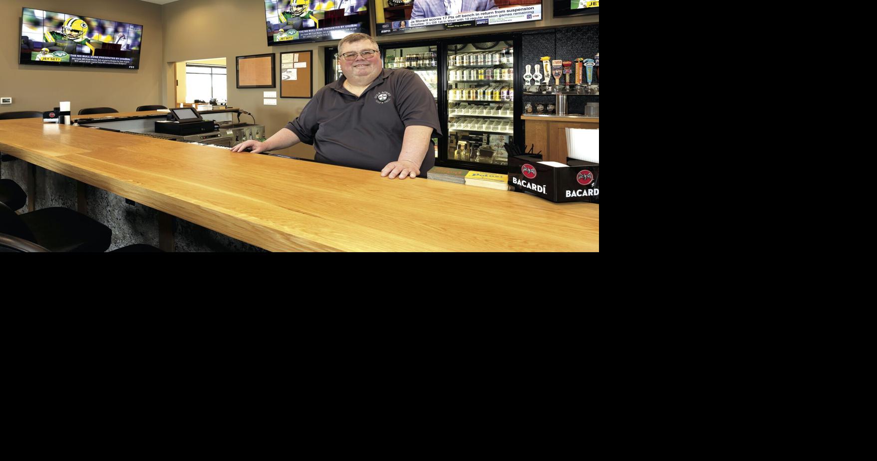 SW Wisconsin golf course clubhouse, restaurant reopens nearly 2 years ...