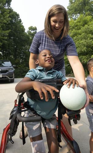 'There is such a need:' Local foster families provide kids with loving ...