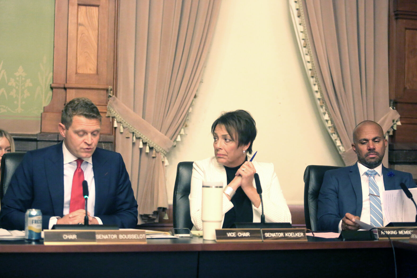 Iowa Legislature begins moving on to tax policy, budget after other ...
