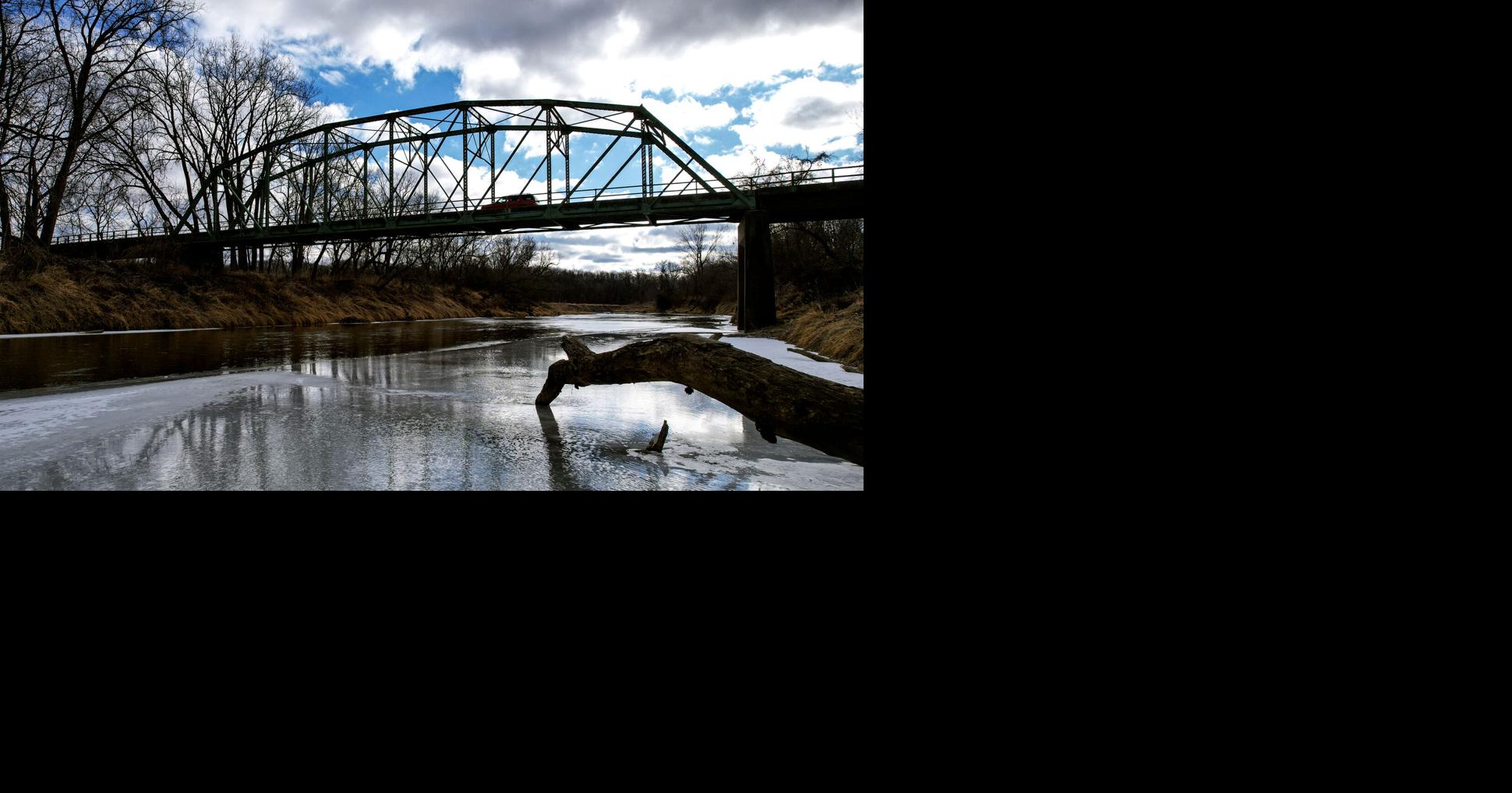 Backlit bridge | Tri-state News | telegraphherald.com