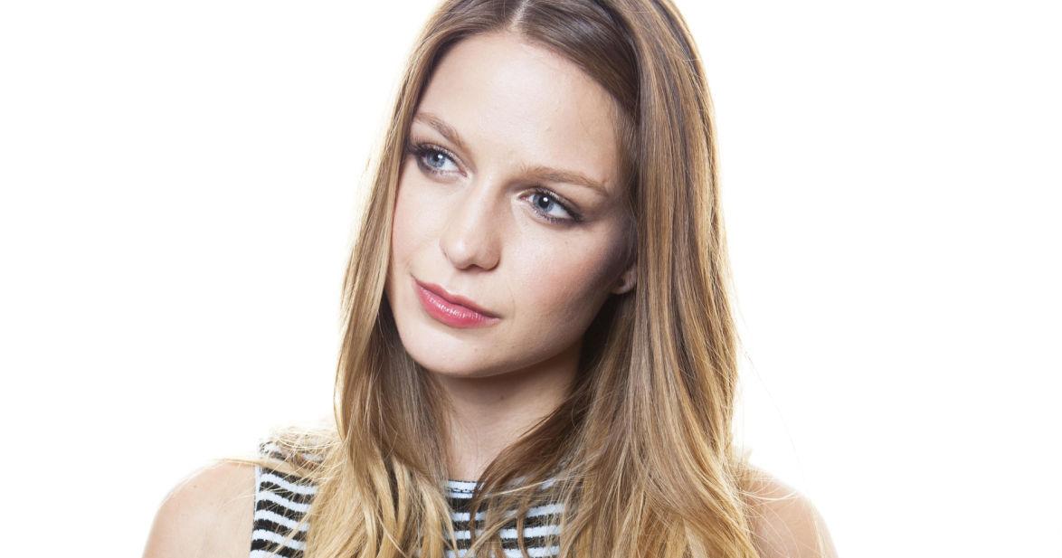 Super-charming 'Supergirl' lands in the middle of several strong women ...