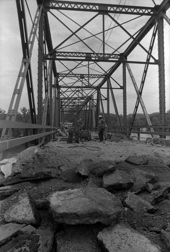 Throwback Thursday: Eagle Point Bridge repairs pose traffic challenges ...
