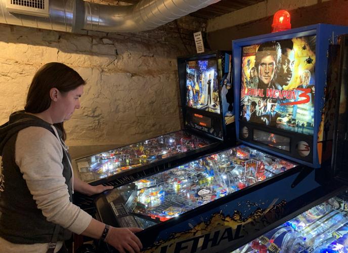 'Addictive' pinball draws competitors to Dubuque tourney | Tri-state ...