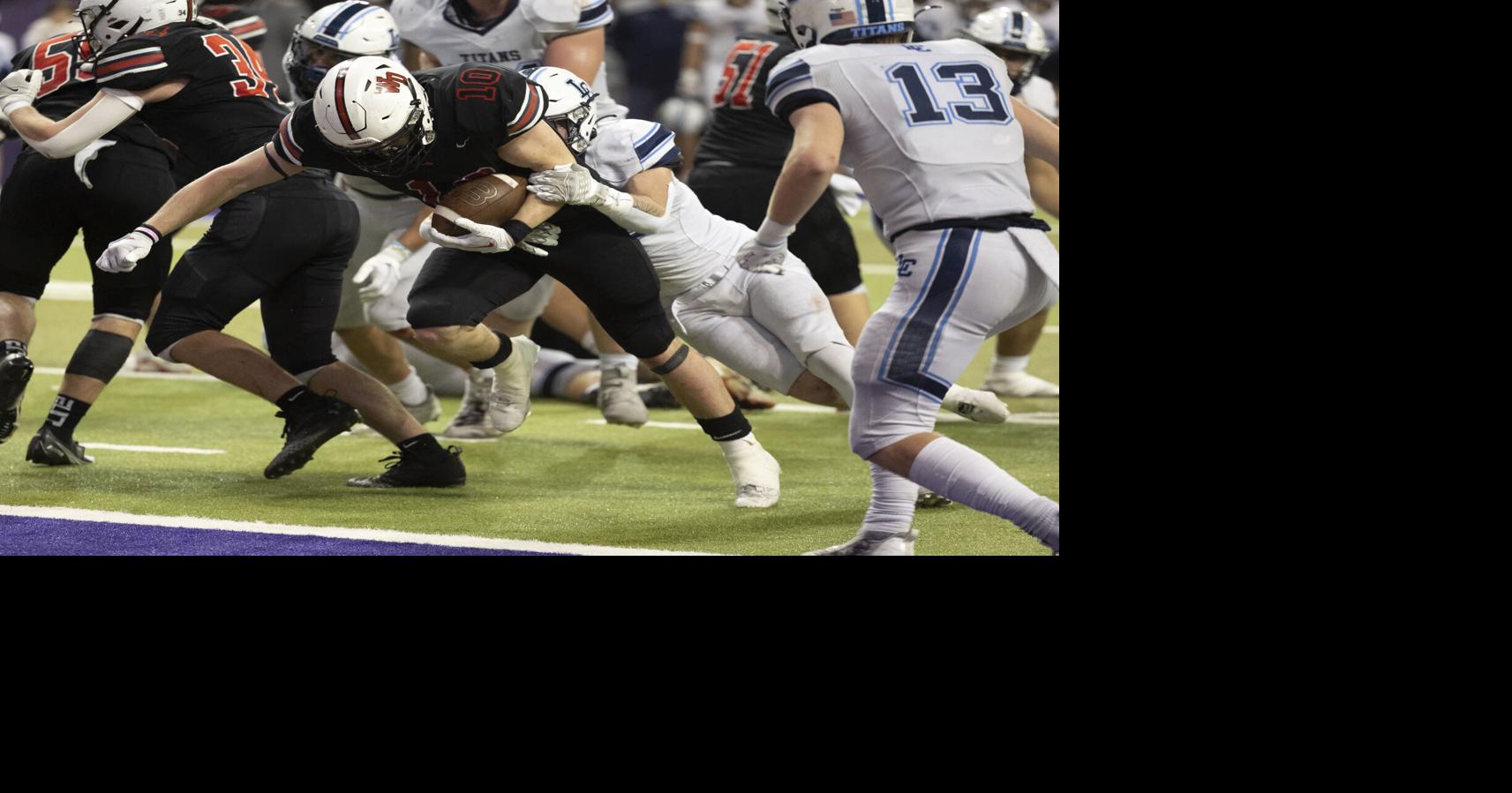 Prep football: Glausser showcases incredible toughness in WD's title ...