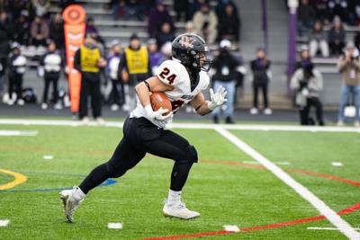 College football: Wartburg's Clasen named AP 1st team All-American ...