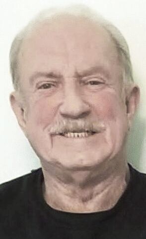Louis R. Manders | Obituaries Dubuque | telegraphherald.com