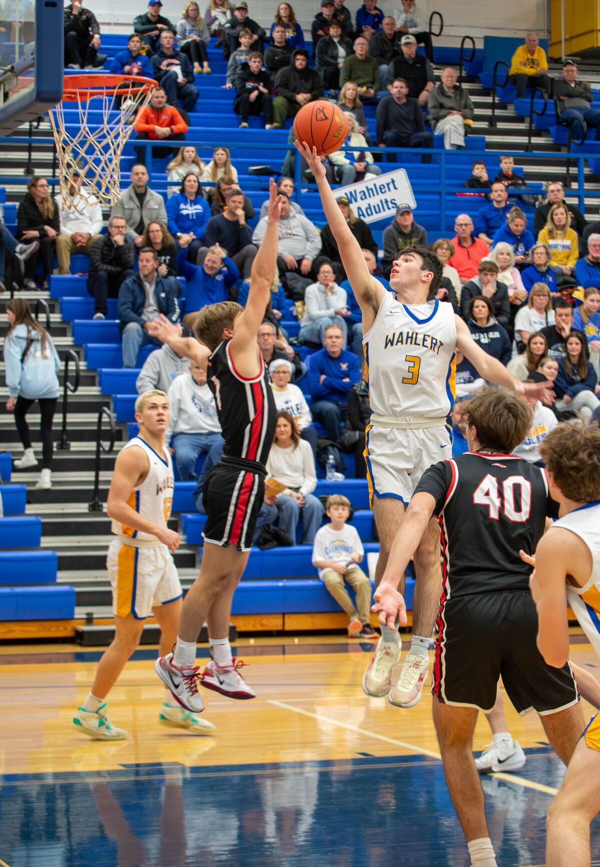 Boys prep basketball: Wahlert handles rival Western Dubuque | Local ...