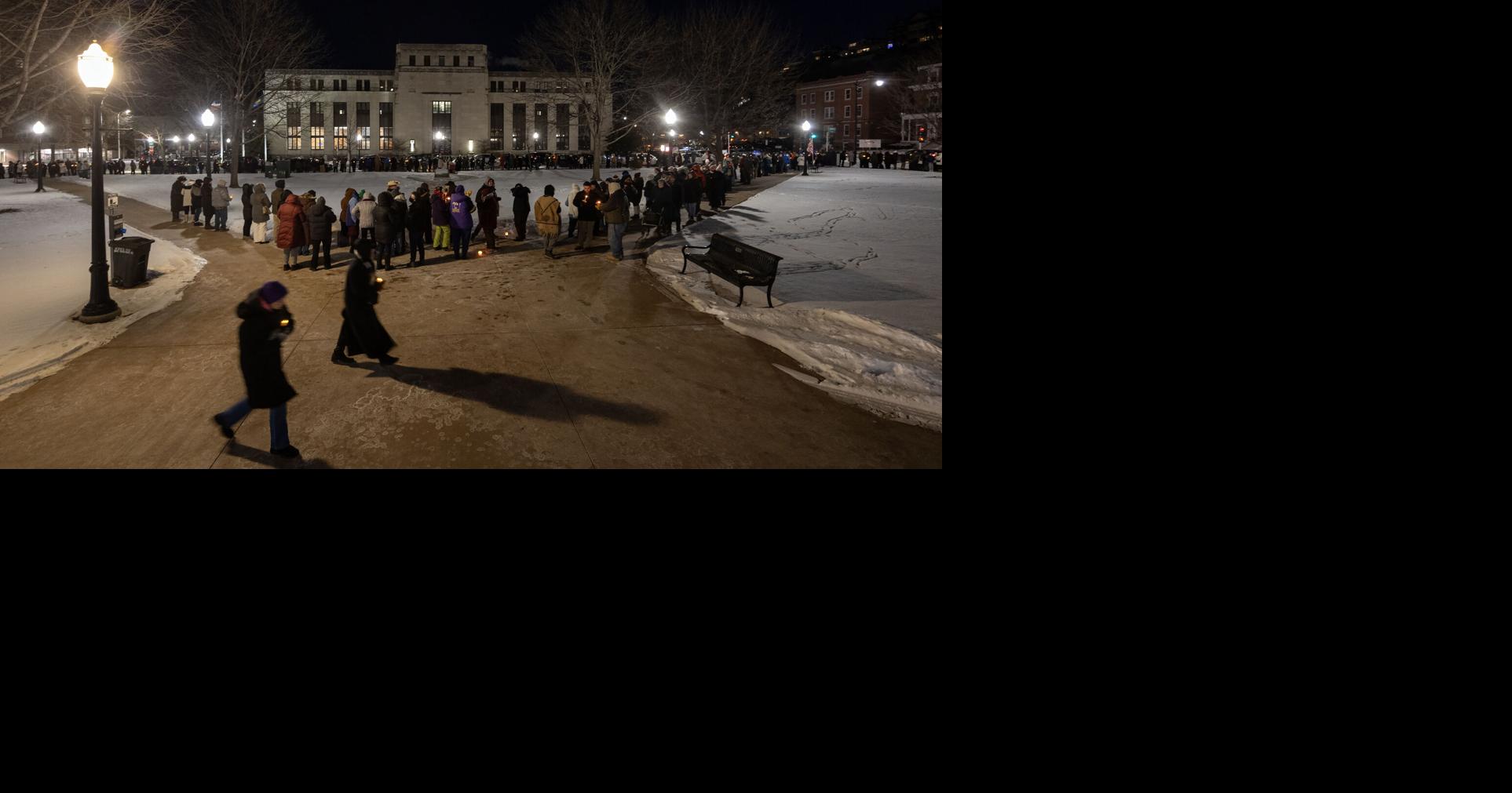 In Dubuque, over 500 gather to protest Minneapolis immigration ...